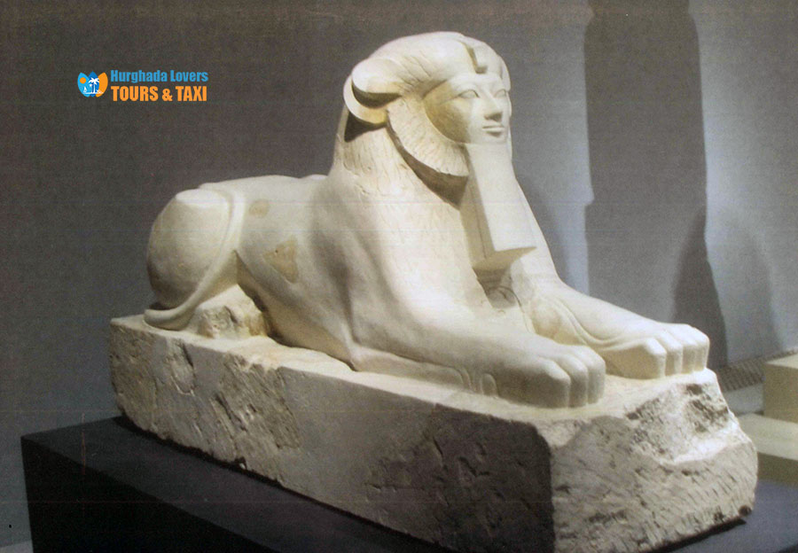 Queen Hatshepsut | Famous Egyptian Female Kings Ancient Egypt