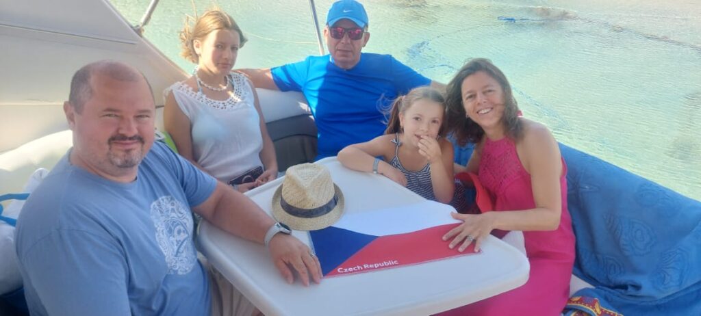 EL Gouna to Magawish Island Beach Elite & Deluxe Half / Full Day