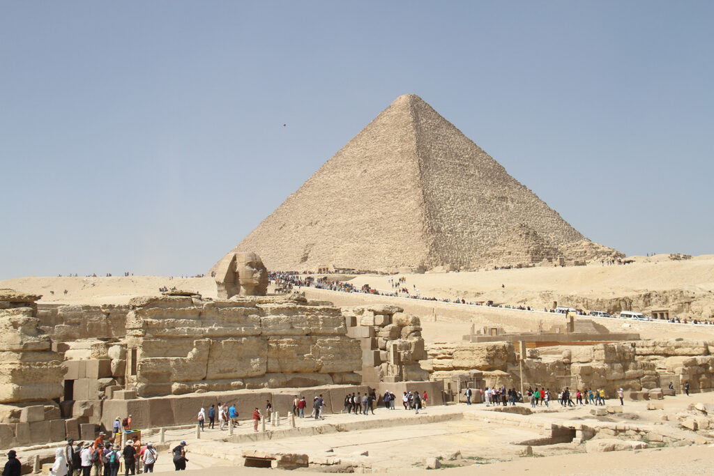Tagesausflug von Hurghada zu den Pyramiden mit dem Bus